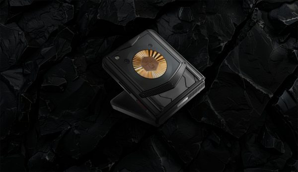 Android vs iPhone Which Phone Do Celebrities Really Use